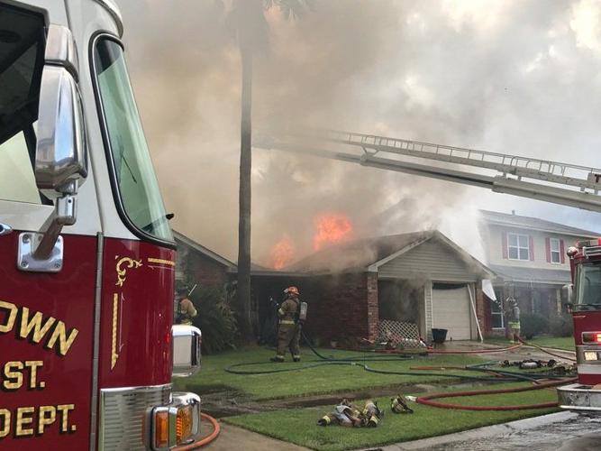 'My house is gone': Firefighters battle 2-alarm blaze in Terrytown ...