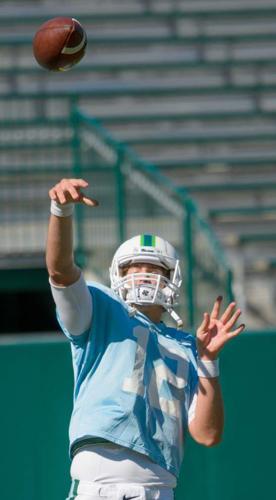 Tanner Lee directs improved passing game during Tulane spring game ...