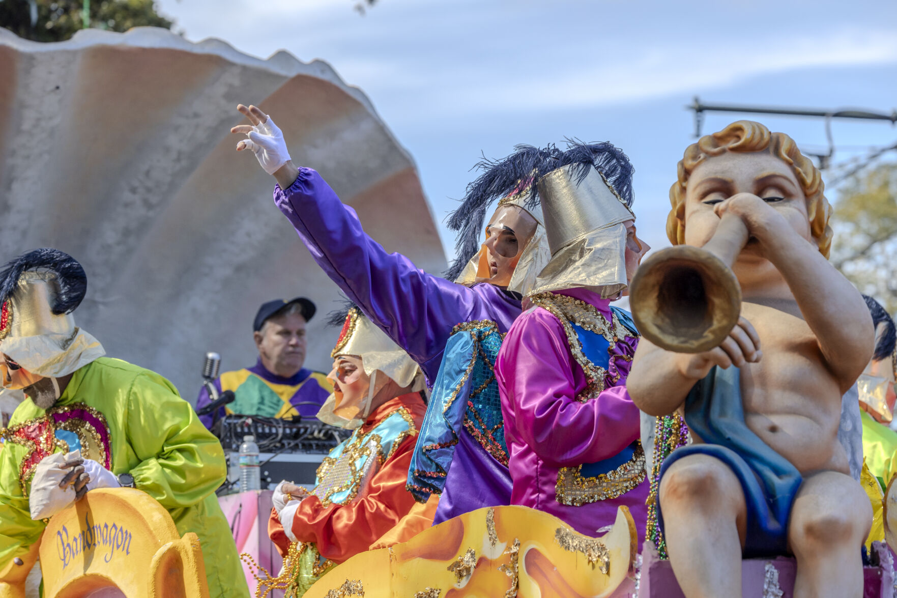 Tatum Lady Reiss is Rex queen, New Orleans Mardi Gras 2025 | Mardigras ...