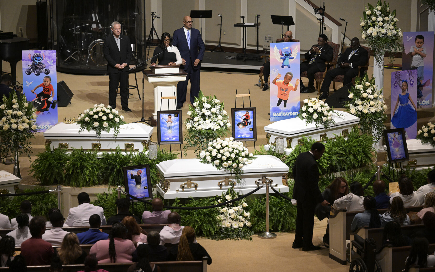 SB.funeral.50926.00944_JMP.jpg | | nola.com