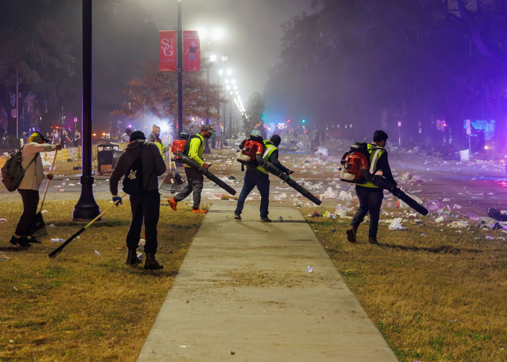The clean up after Muses, is a parade on its own. See photos ...
