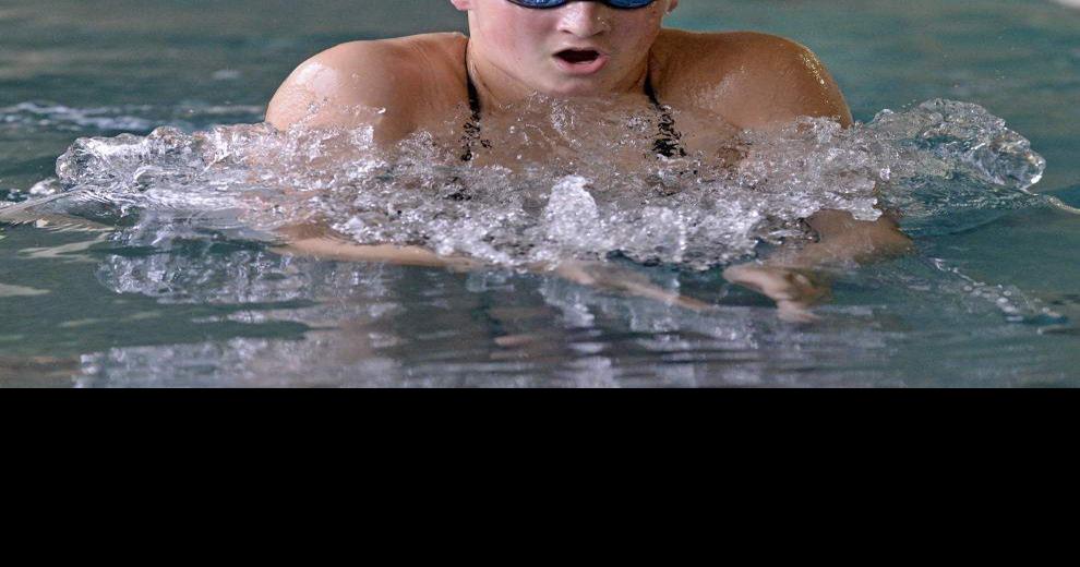 St. Joseph’s swimmer Amy Miller doesn’t let injury deter her | Prep ...
