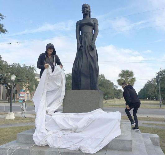 Outrageous women ruled the New Orleans art scene in 2017 | Arts | nola.com