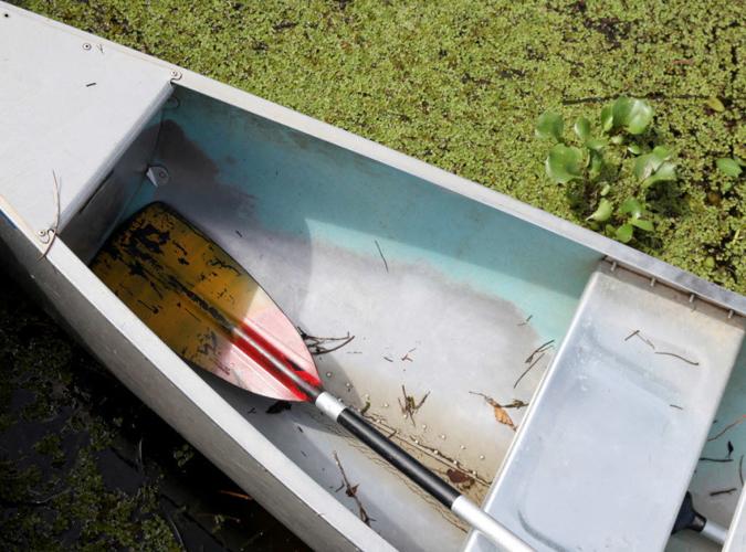 Pirogue races slice through Bayou Liberty waters | Archive | nola.com