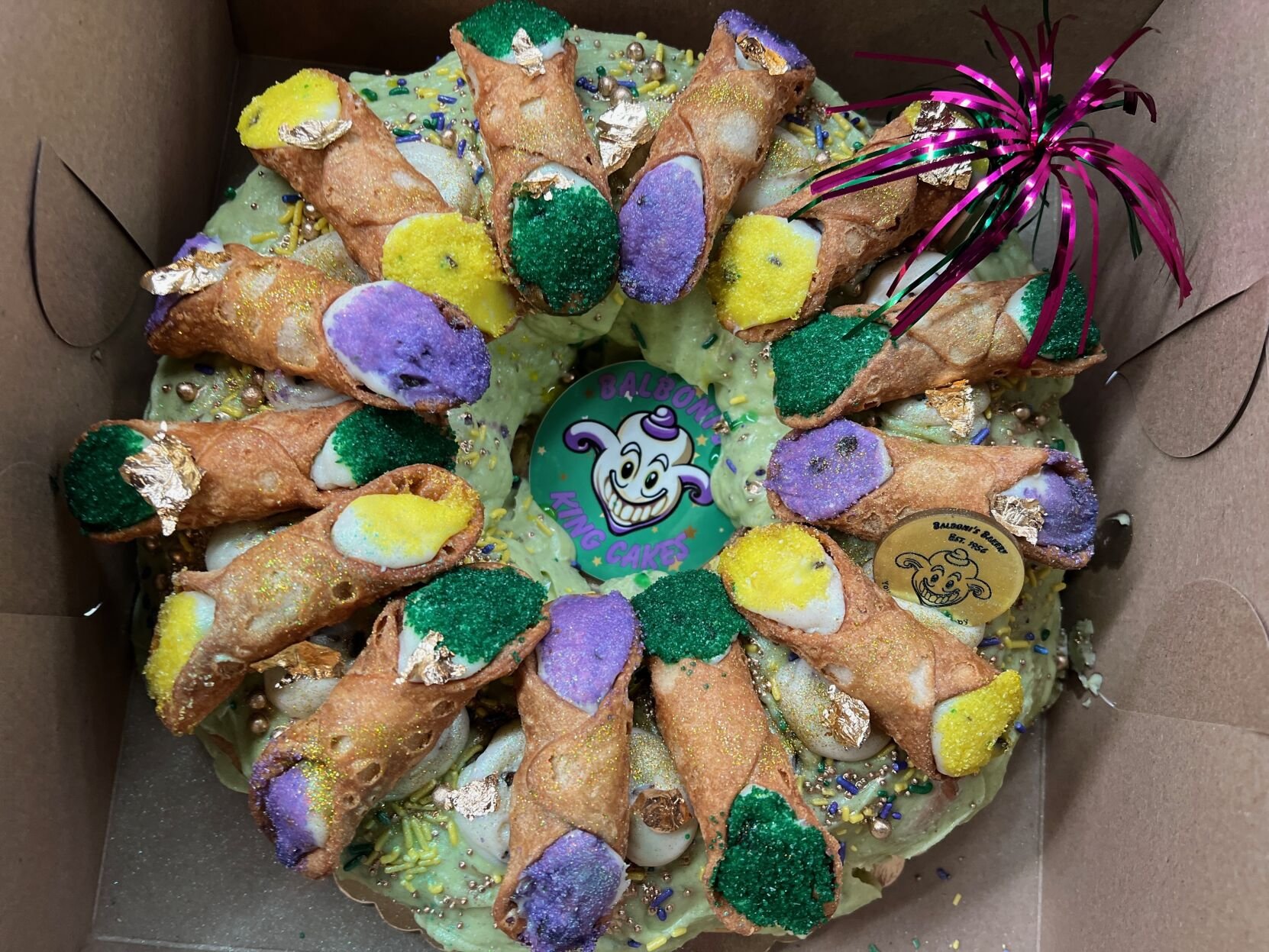 Tasting Balboni's cannoli king cake for NOLA Mardi Gras 2025 | Mardi ...