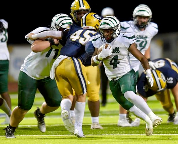 Late defensive scores power Slidell's 33-19 district win at Covington ...