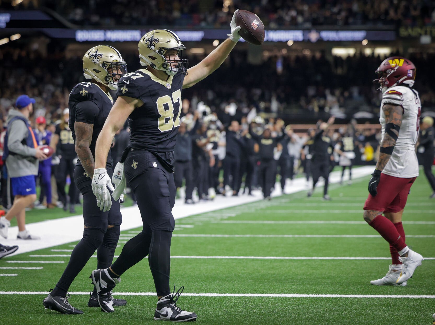 Officials made two clock errors in Saints-Commanders game | Saints ...