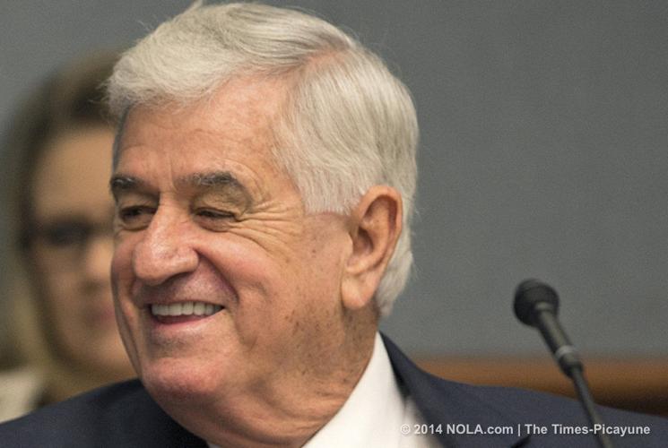 Louisiana politicians spent lavishly on meals, golfing, gifts, other ...