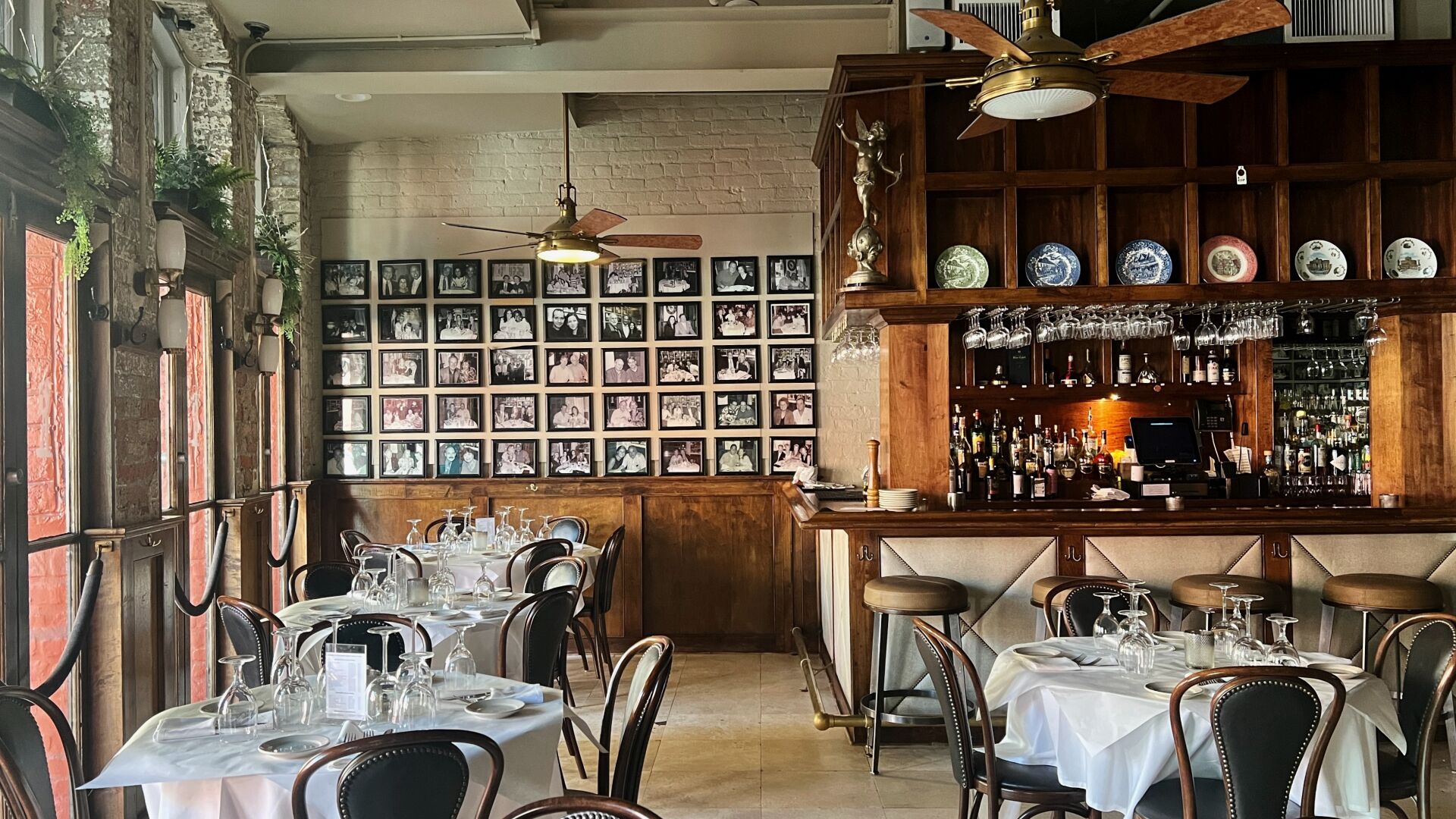 New restaurants opening in NOLA Warehouse District in 2025 | Where NOLA ...