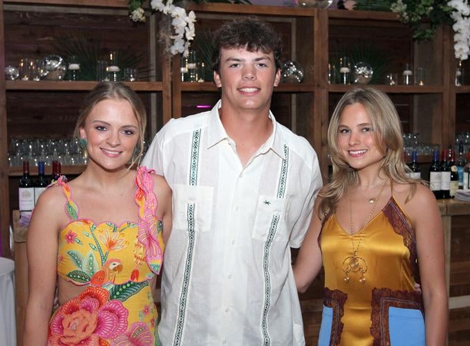 Nell Nolan: Cook, Rufty, Williams debs; Becca Walk deb | Parties ...