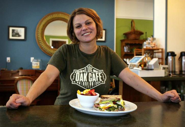 Revamped and reopened, Live Oak Cafe serves up live music at breakfast ...