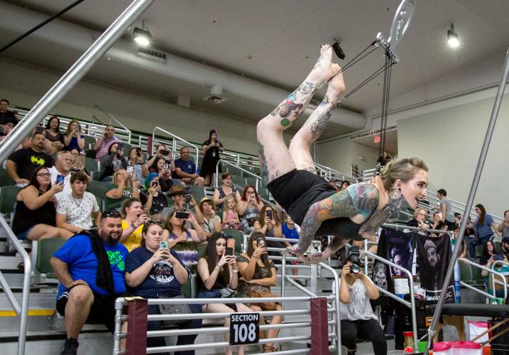 How the odder half lives: Westwego hosts 'curiosities' convention ...