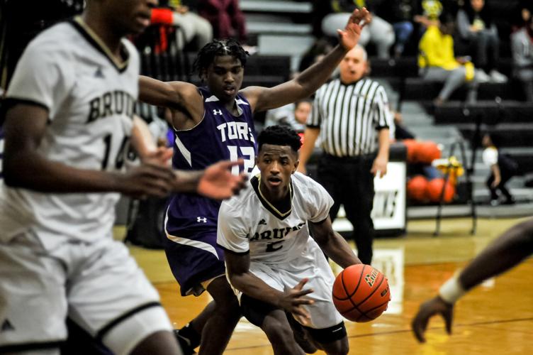 Boys basketball playoffs: Bonnabel's Rodney Munson Jr., Donte Mitchell ...