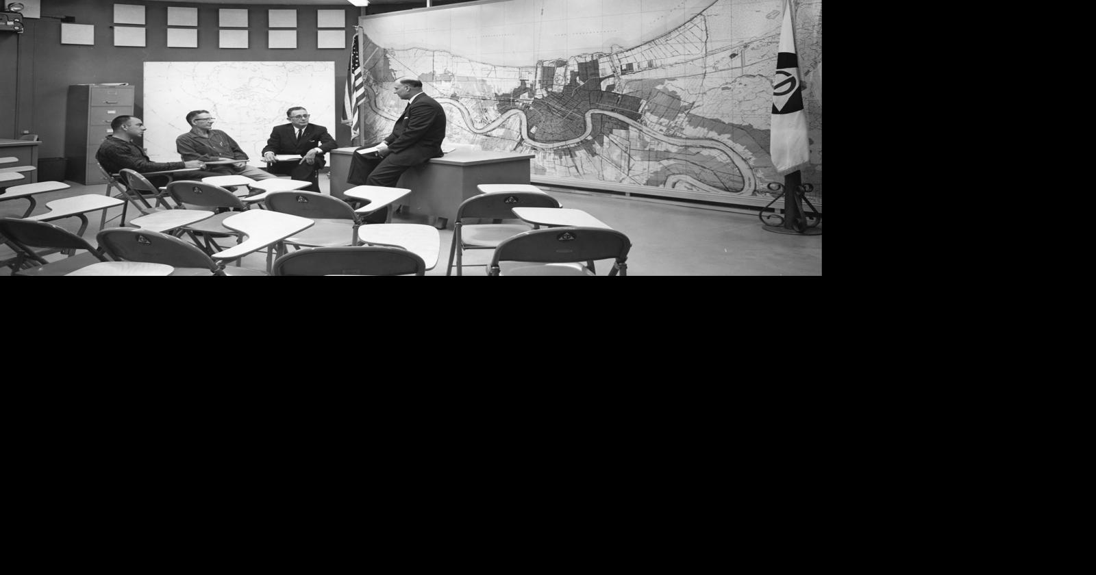 Photos: Civil defense bunker in Lakeview offers window to the past ...