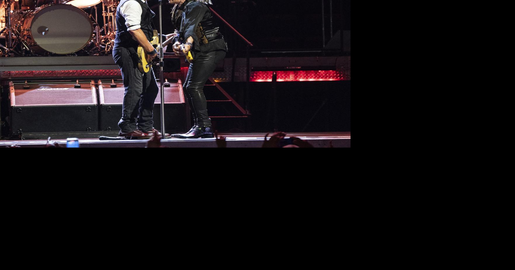 Bruce Springsteen and the E Street Band in Concert - Pittsburgh ...