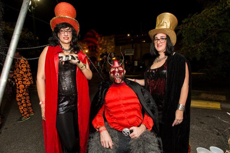 Halloween XXXI costumes for a Dante's Inferno-themed party | Parties ...