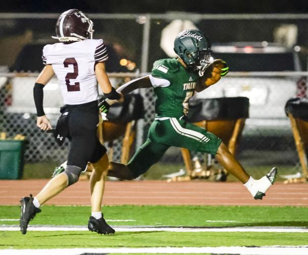 SPECIAL NIGHT: Slidell returns to L.V. McGinty Stadium in style with a ...