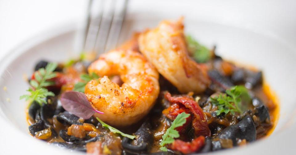 Jack Rose shakes off the past with a playful attitude, satisfying fare ...