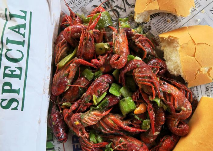 Finding 'Italian crawfish' and a po-boy hook-up at a Gentilly seafood ...