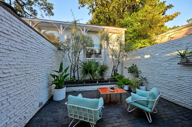 Owners of mid mod gem turn focus to outdoor spaces | Home/Garden | nola.com