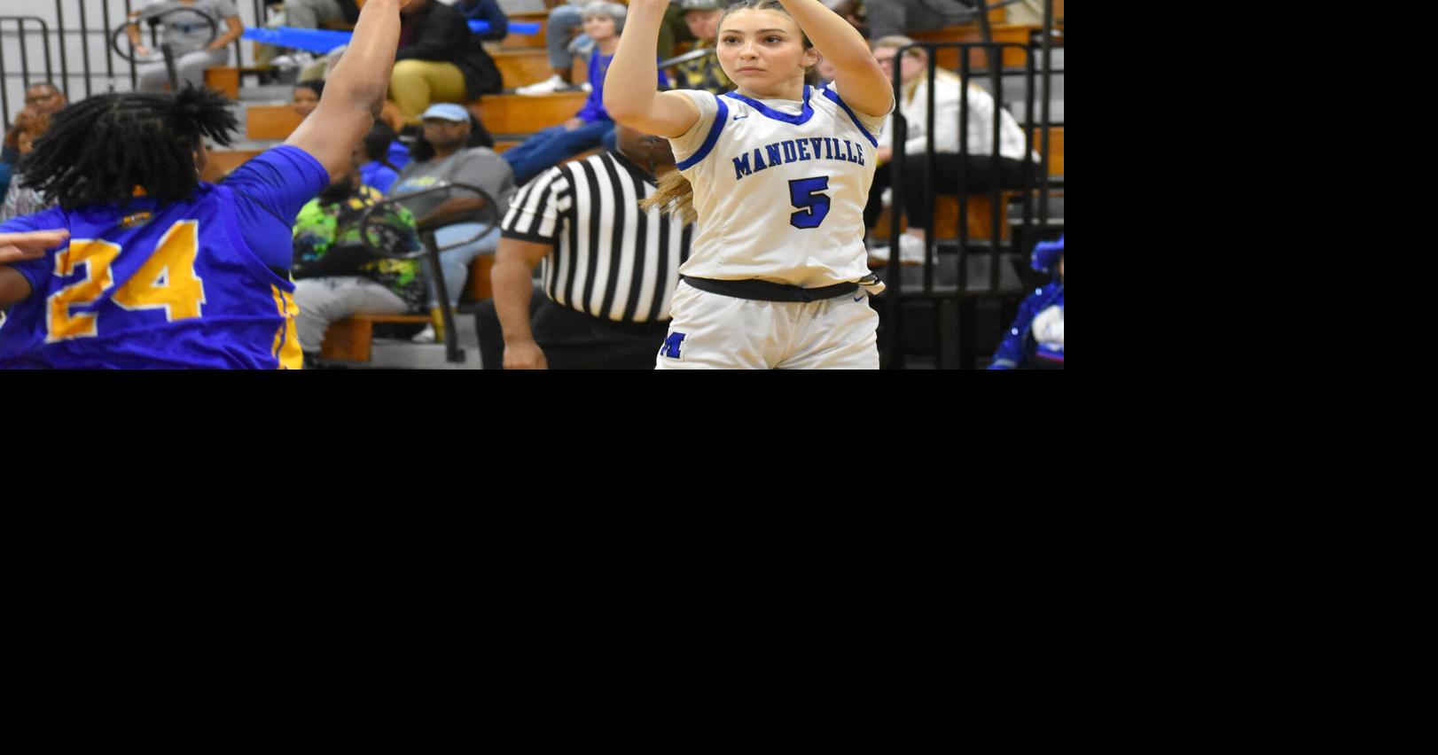 Mandeville rides win streak into semifinals rematch with Denham Springs ...