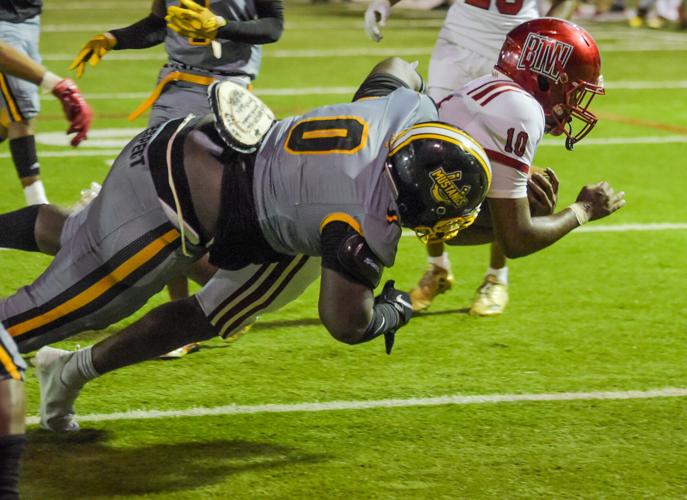 Booker T. Washington tops McMain, wins first prep football game this ...