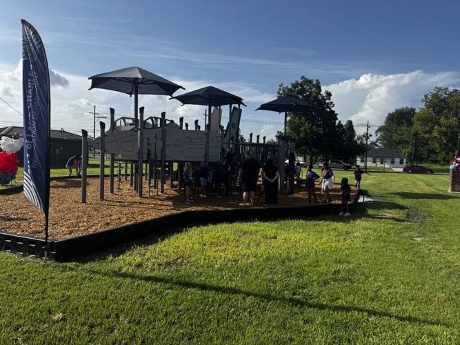Two Lake Charles parks recieve themed playgrounds | Lake Charles | nola.com