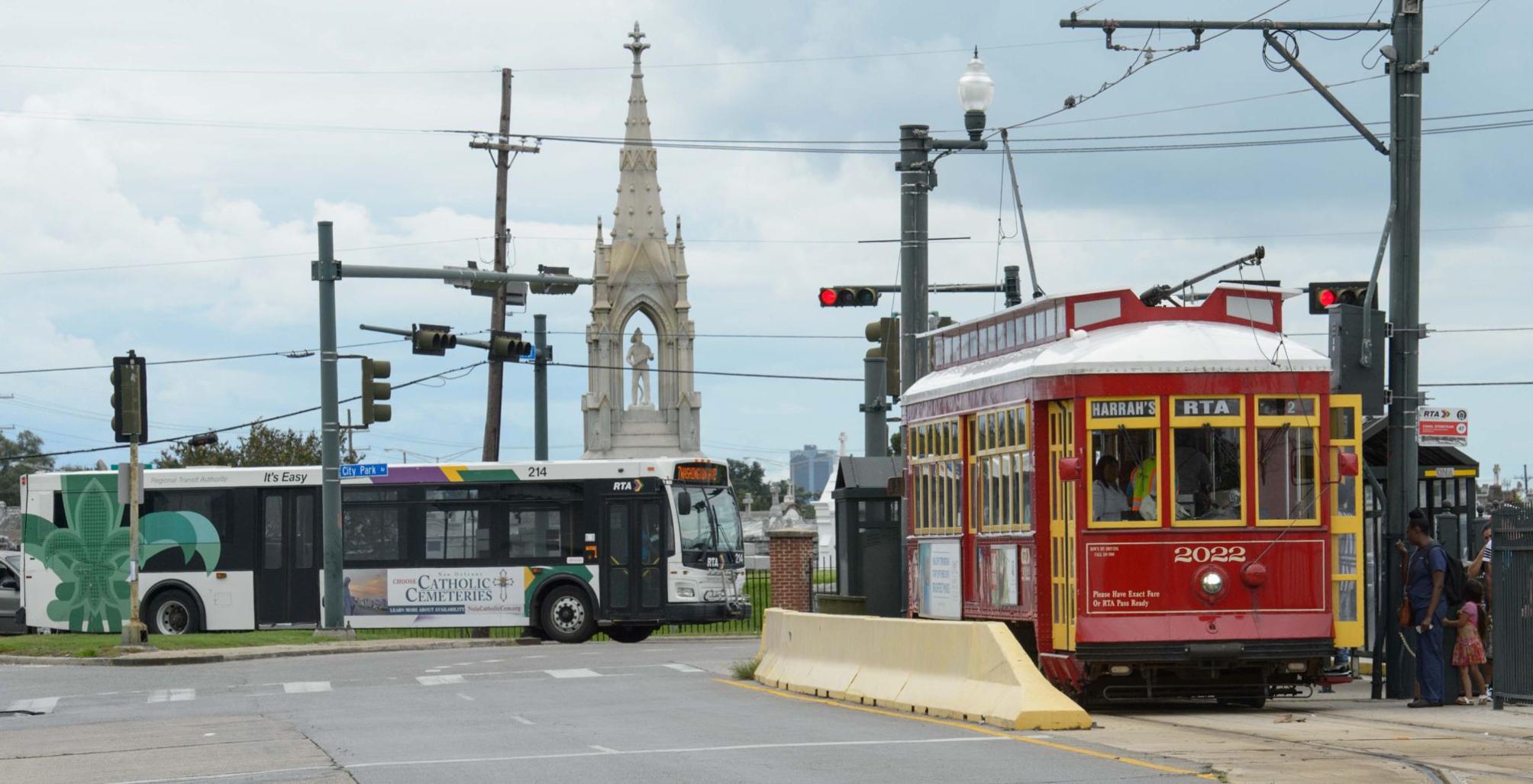 New Orleans RTA turns away from greener but costlier electric buses, at ...