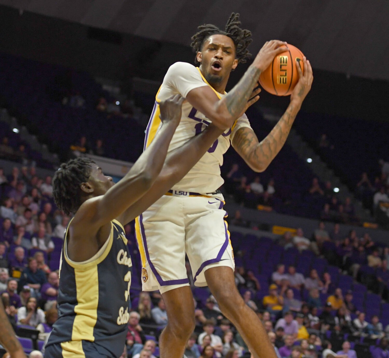 LSU men's basketball's Daimion Collins re-injures shoulder | LSU | nola.com