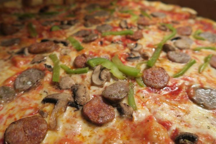 New Orleans Dining Guide | Essential 100: Pizza | Where NOLA Eats ...