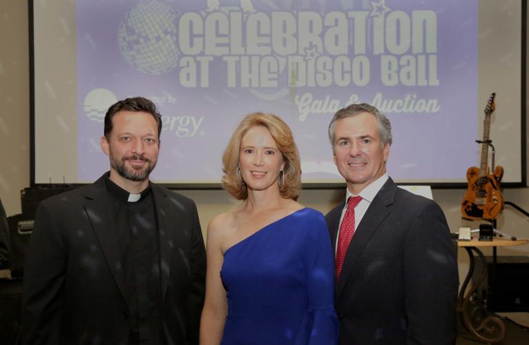 Jesuit High School supporters disco at annual benefit | Parties/Society ...
