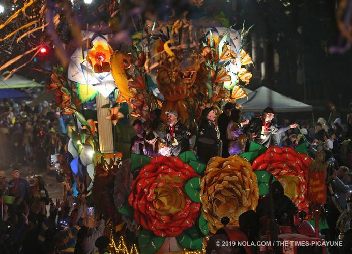 The Krewe of Orpheus lights up the night: See the photos ...