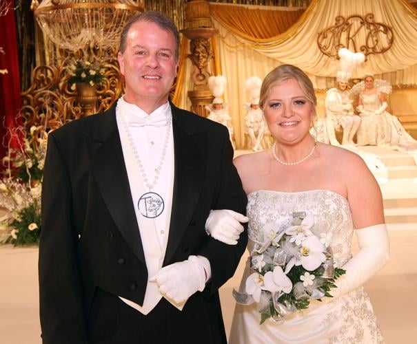 Nell Nolan: Rex ball, Comus ball crown Carnival season | Parties ...