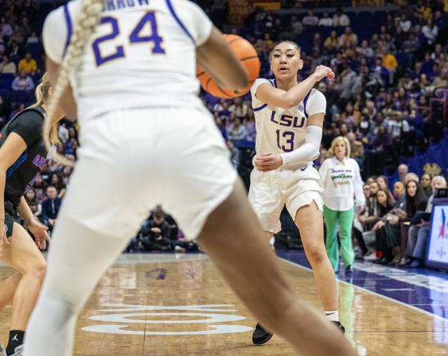 Why LSU's Last-Tear Poa is happy to do the dirty work | LSU | nola.com