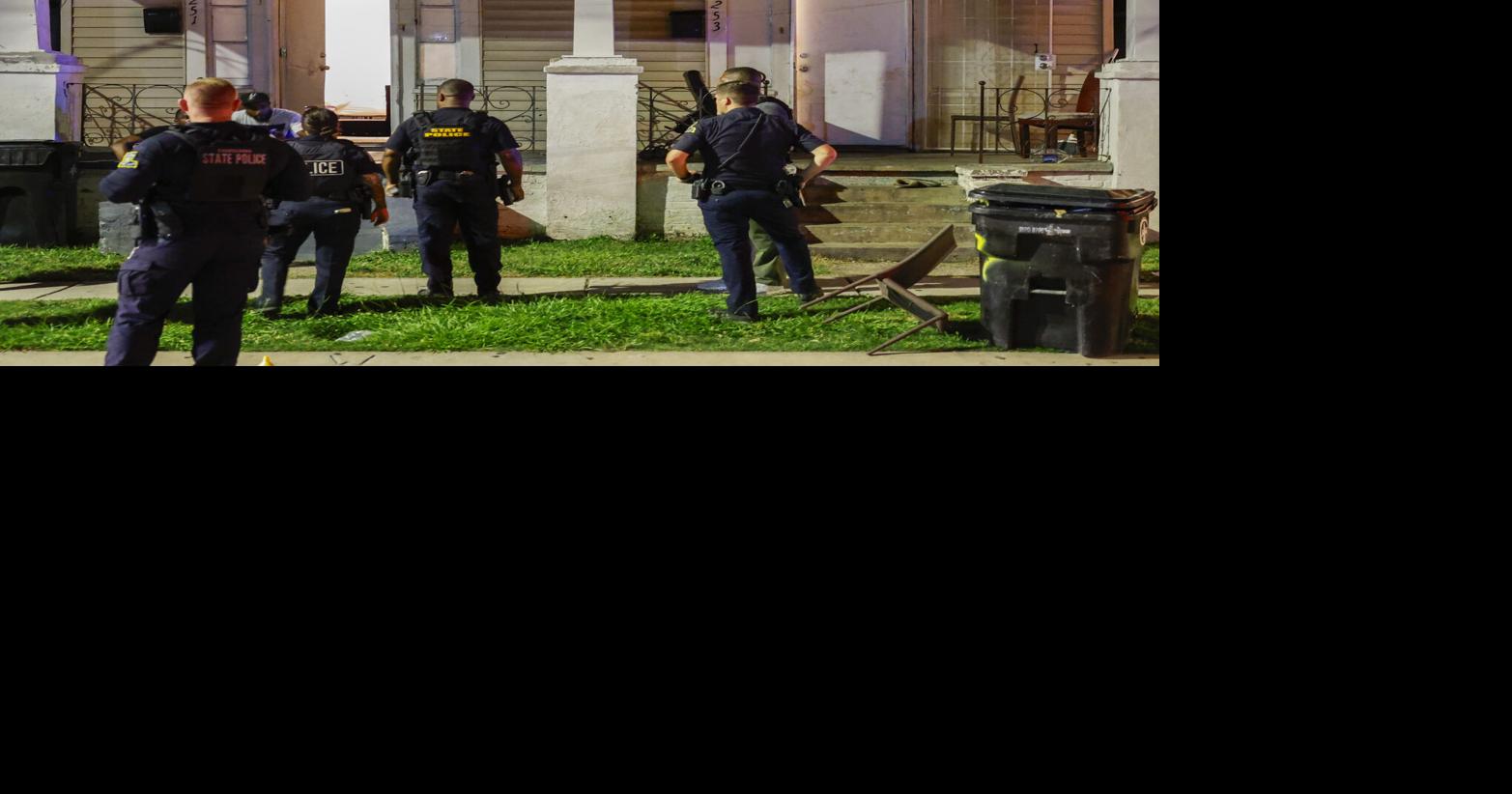 More arrested in jailbreak as 5 inmates remain on the lam | Crime ...