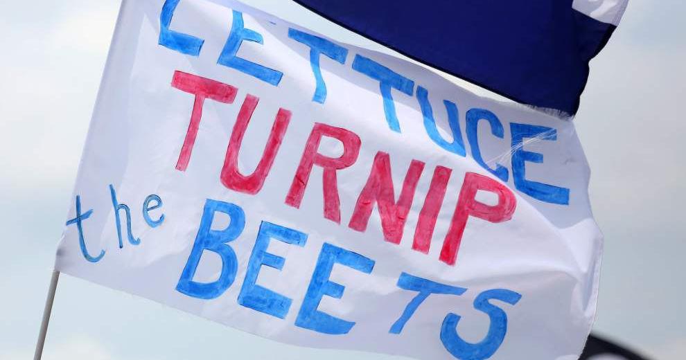 Jazz Fest fans unfurl flags fluttering with creativity | News | nola.com