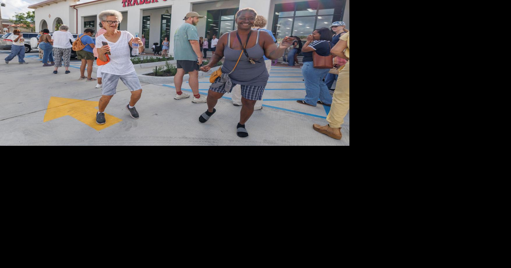Photos: Uptown’s new Trader Joe’s celebrates grand opening | Photos ...