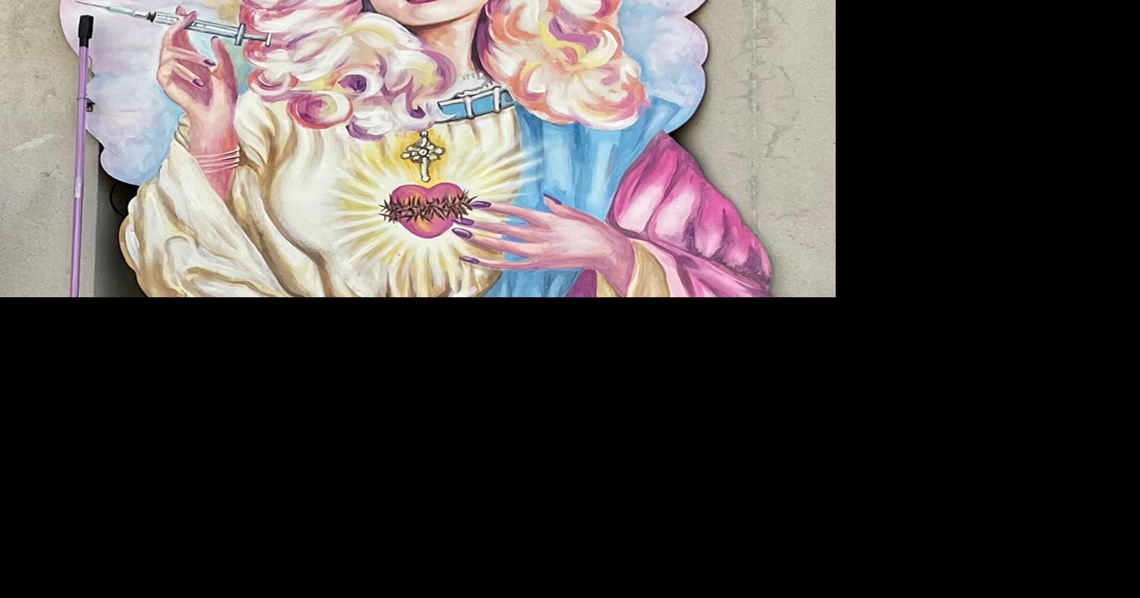 Photos: Dolly Parton rules the world of Mardi Gras house floats! See 4 ...