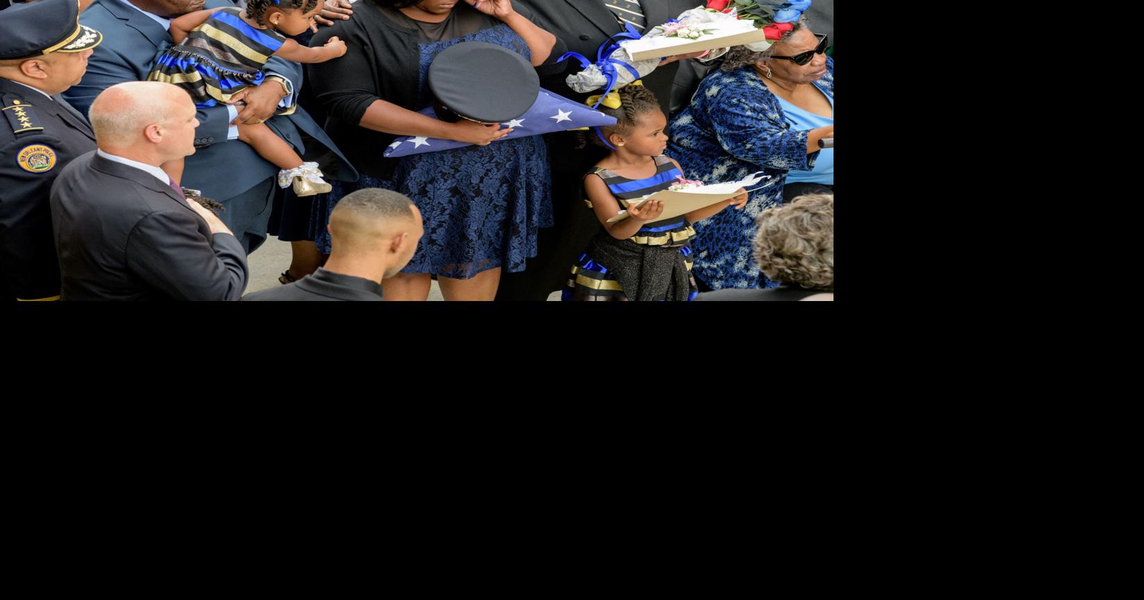 Trial video shows New Orleans police officer stun suspect with Taser ...