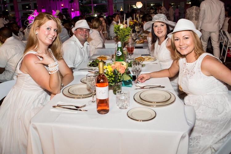 Diner en Blanc proves that the show can stylishly go on | Parties ...