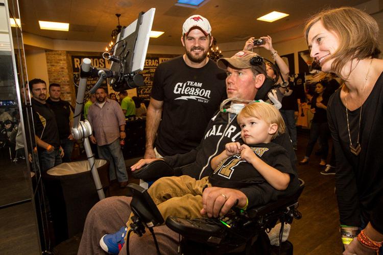 Drew Brees and Anthony Davis join Steve Gleason at Gleason Gras and the ...