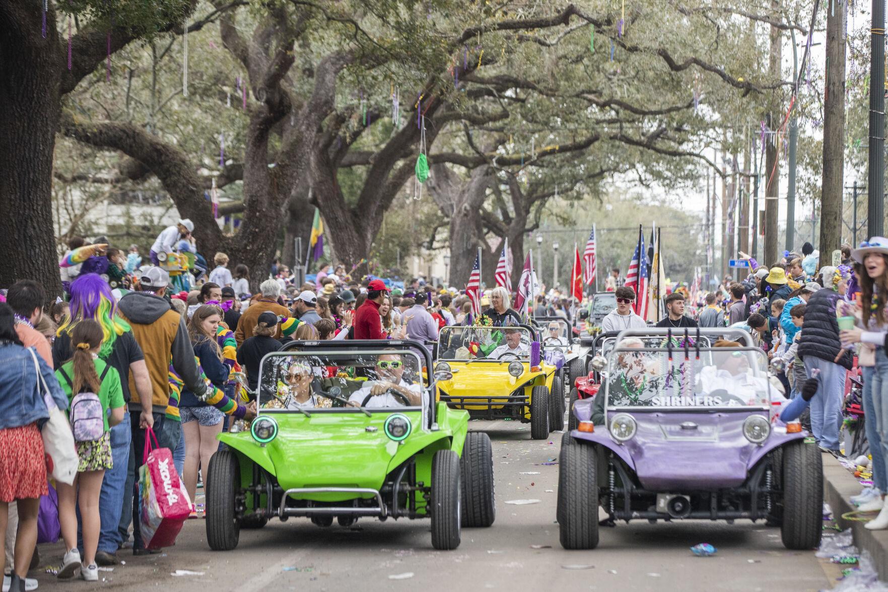 Photos: Krewe of Tucks throws toilet paper, brushes and plungers on the ...