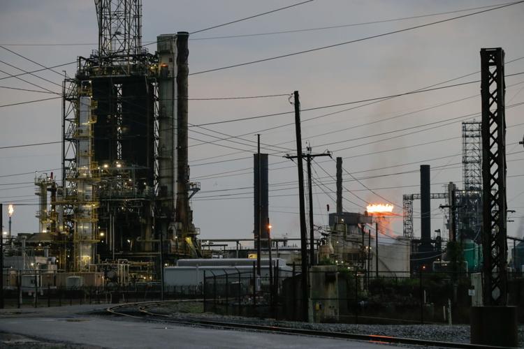 Fires at Chalmette Refining, Valero Meraux, caused releases of sulphur ...