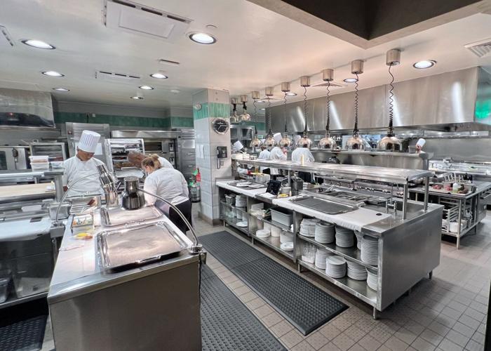 Take a last look at Emeril's before the New Orleans restaurant sees big ...