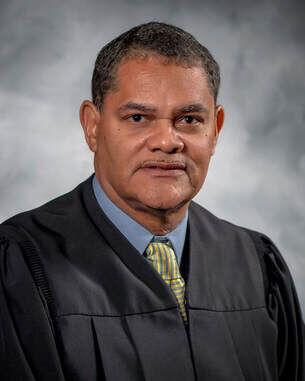 N.O. trial resumes despite judge, juror's behavior | Courts | nola.com