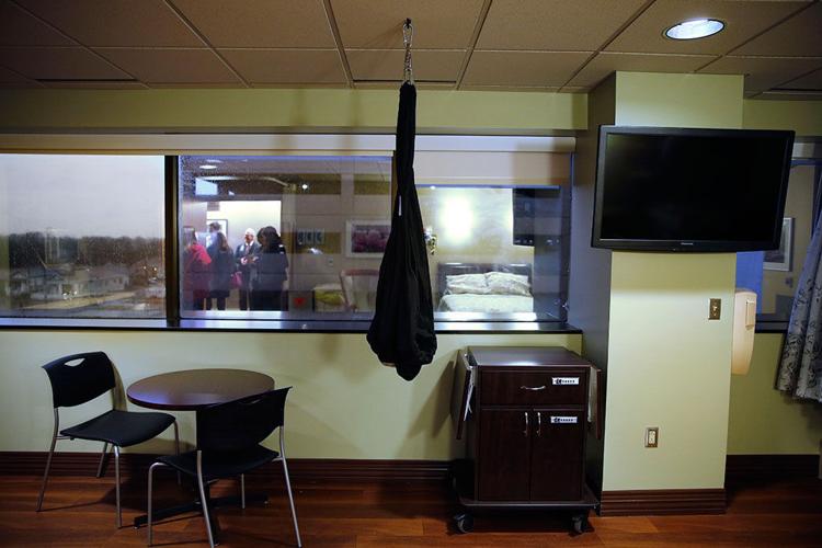 Ochsner opens alternative birthing center for women seeking natural ...