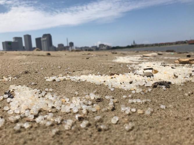 Mississippi River nurdle spill inspires effort in Congress to curb ...