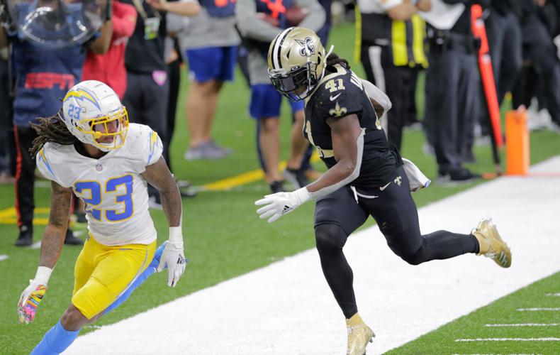 Walker: Saints RB Alvin Kamara, all smiles, is the new face of the ...