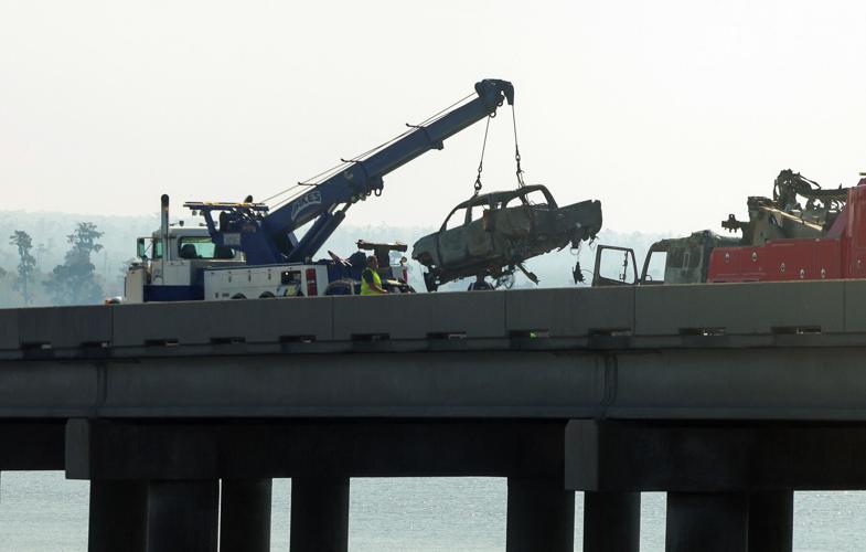Hundreds of cars crash on I-55, killing at least 2 | Traffic | nola.com