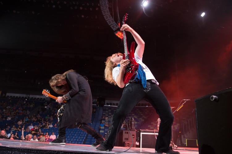 Def Leppard, REO Speedwagon, Tesla stage a rock nostalgia trip at ...